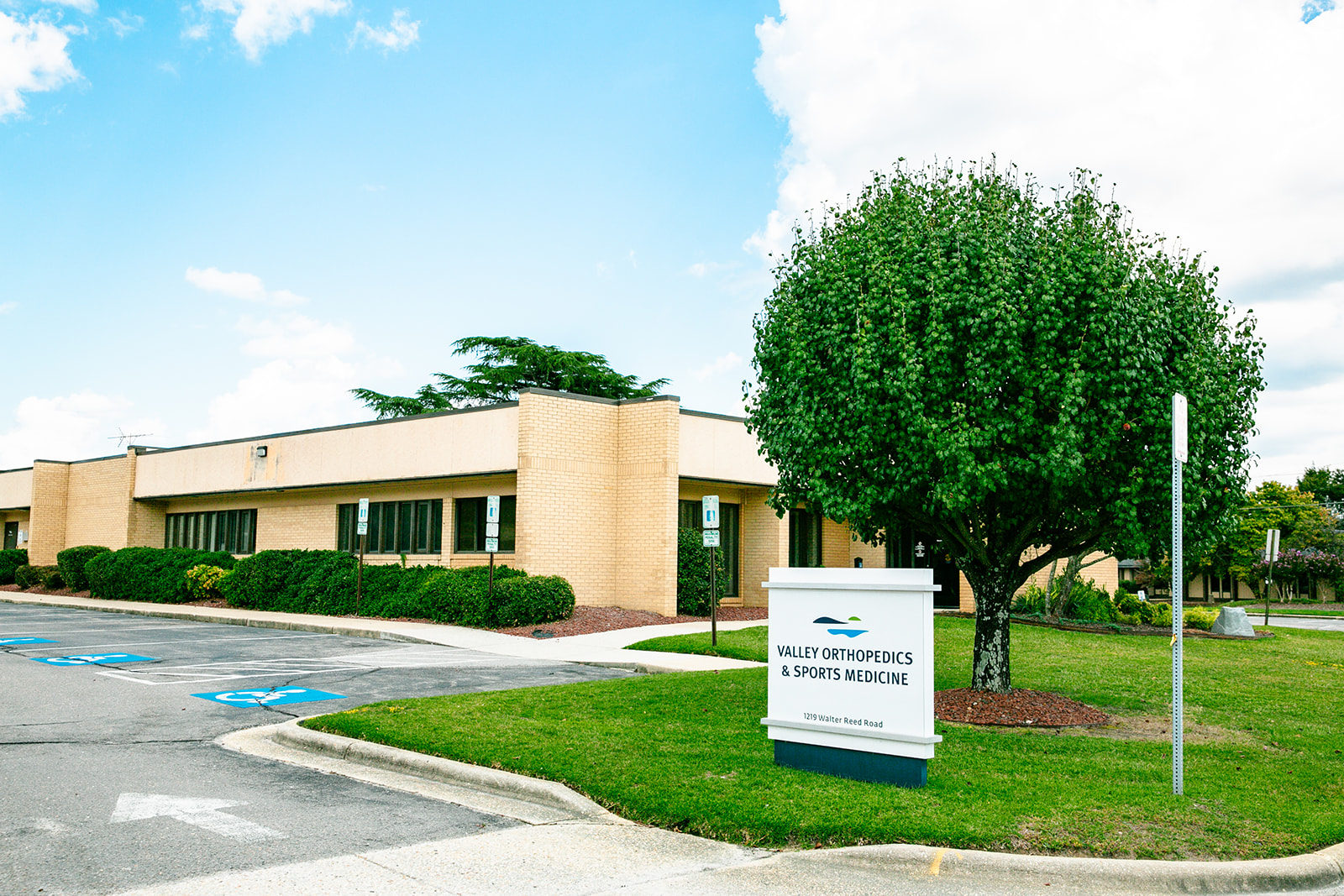 Daniel Charles DeRosa, DO | Cape Fear Valley Health